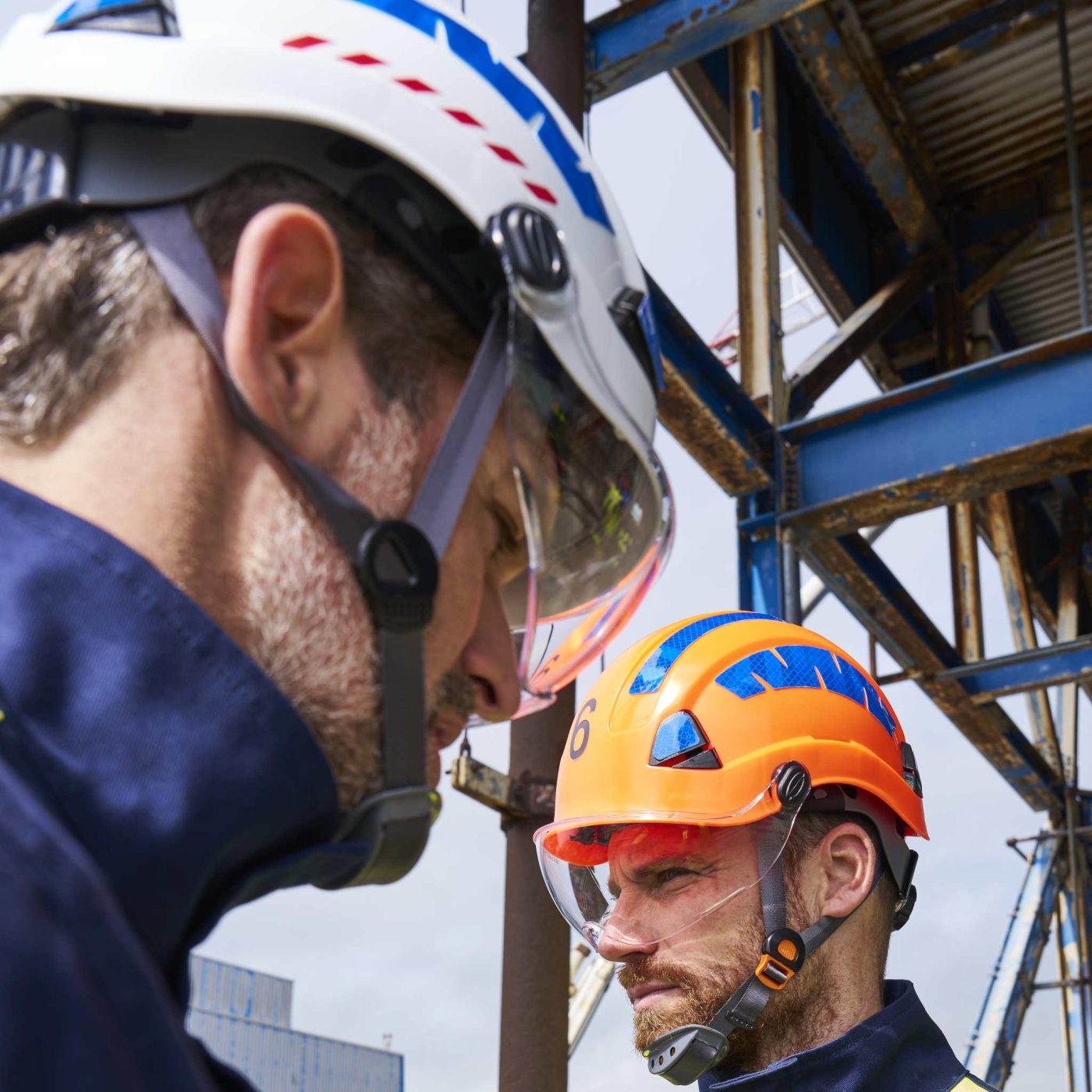 Safety helmets - Sir Safety System